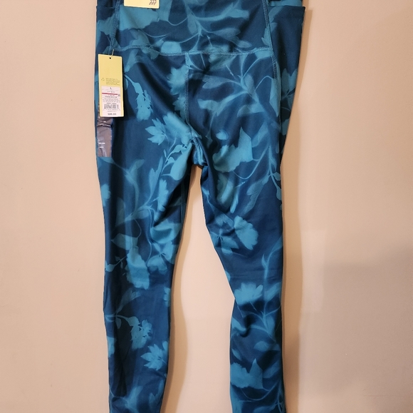 all in motion | Pants & Jumpsuits | Nwt Highrise Leggings | Poshmark